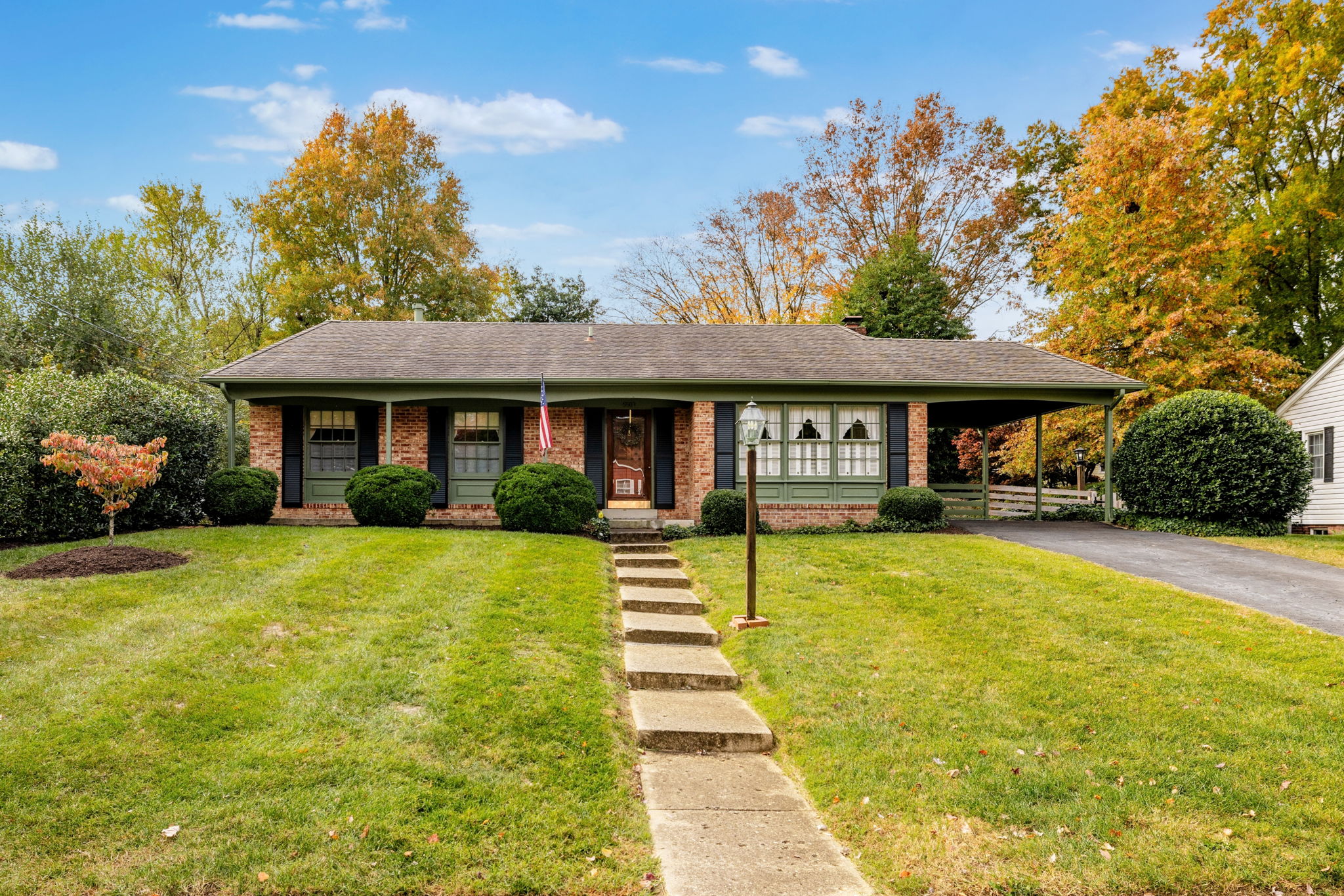 Coming Soon [www.hellovirginia.com]